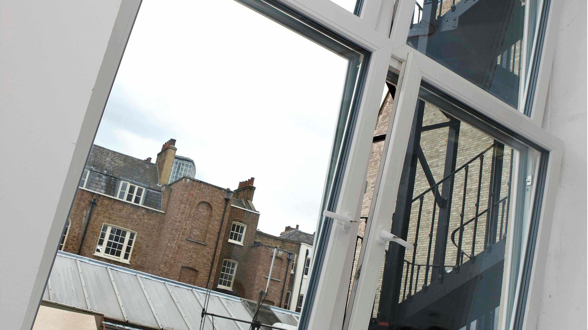 A guide to different types of double glazing – REHAU