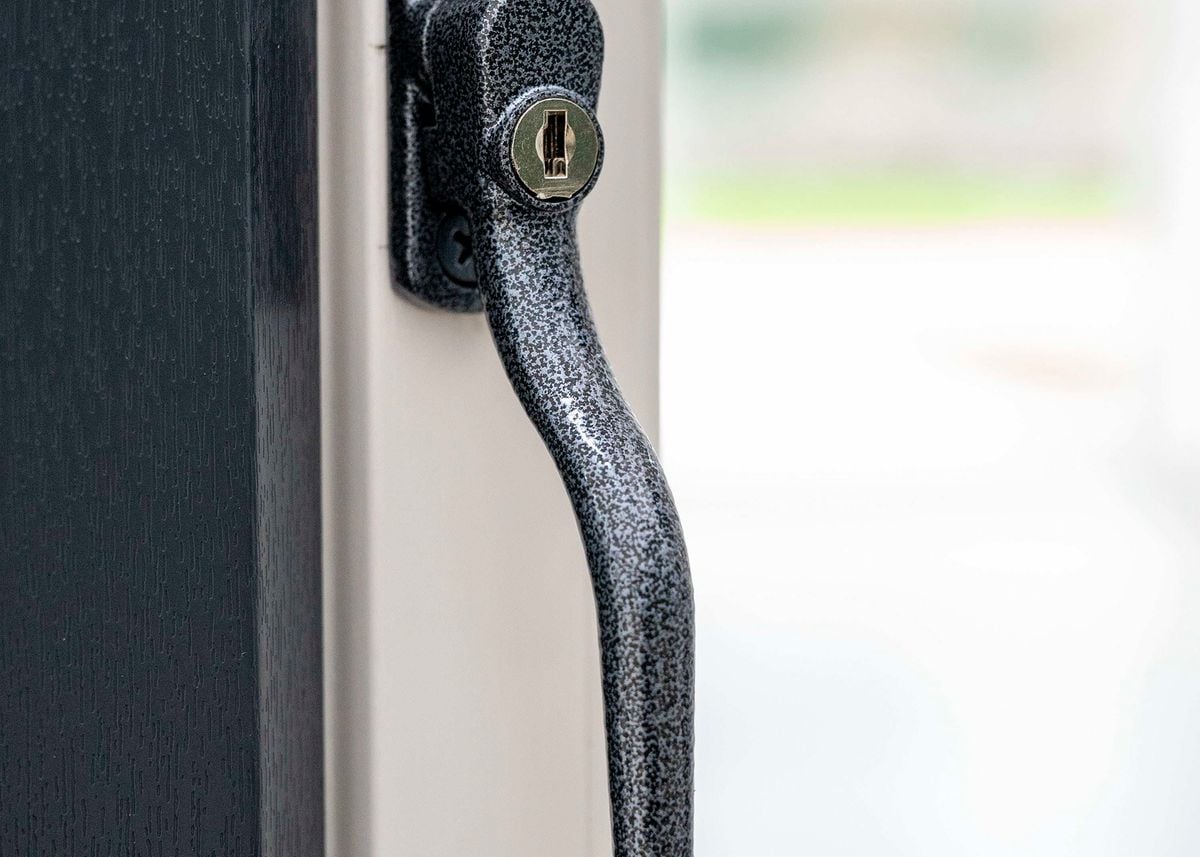 Rio Furniture - REHAU