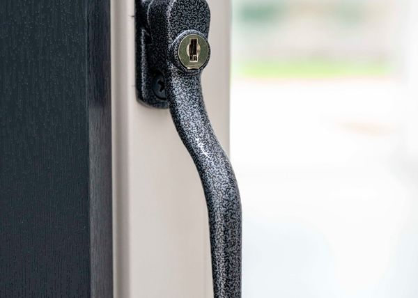 Rio Furniture - REHAU