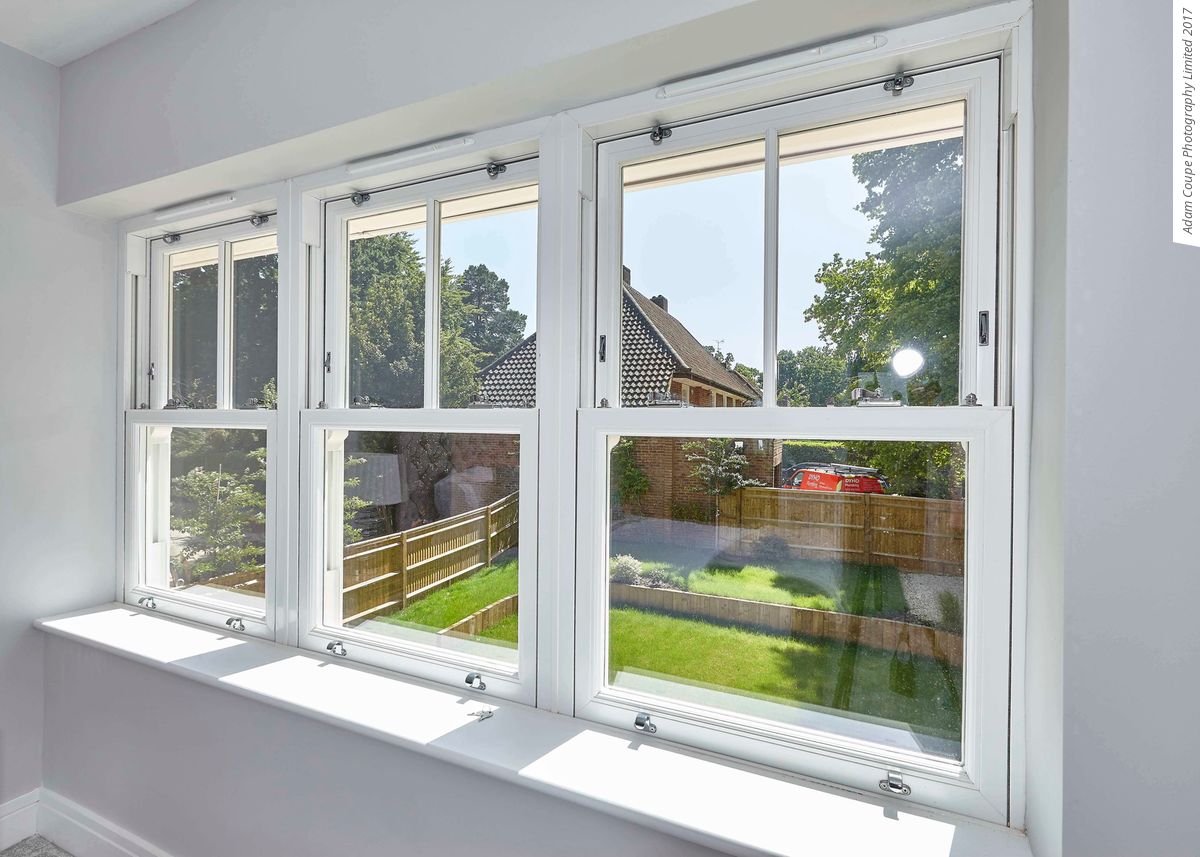 Heritage Vertical Sliding Windows - uPVC Sash Window - REHAU
