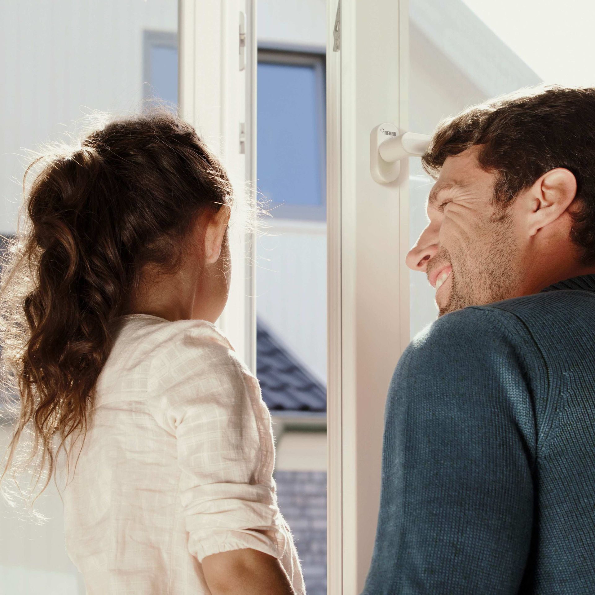 Profilé de fenêtre Aralya, moderne, durable, écologique et design