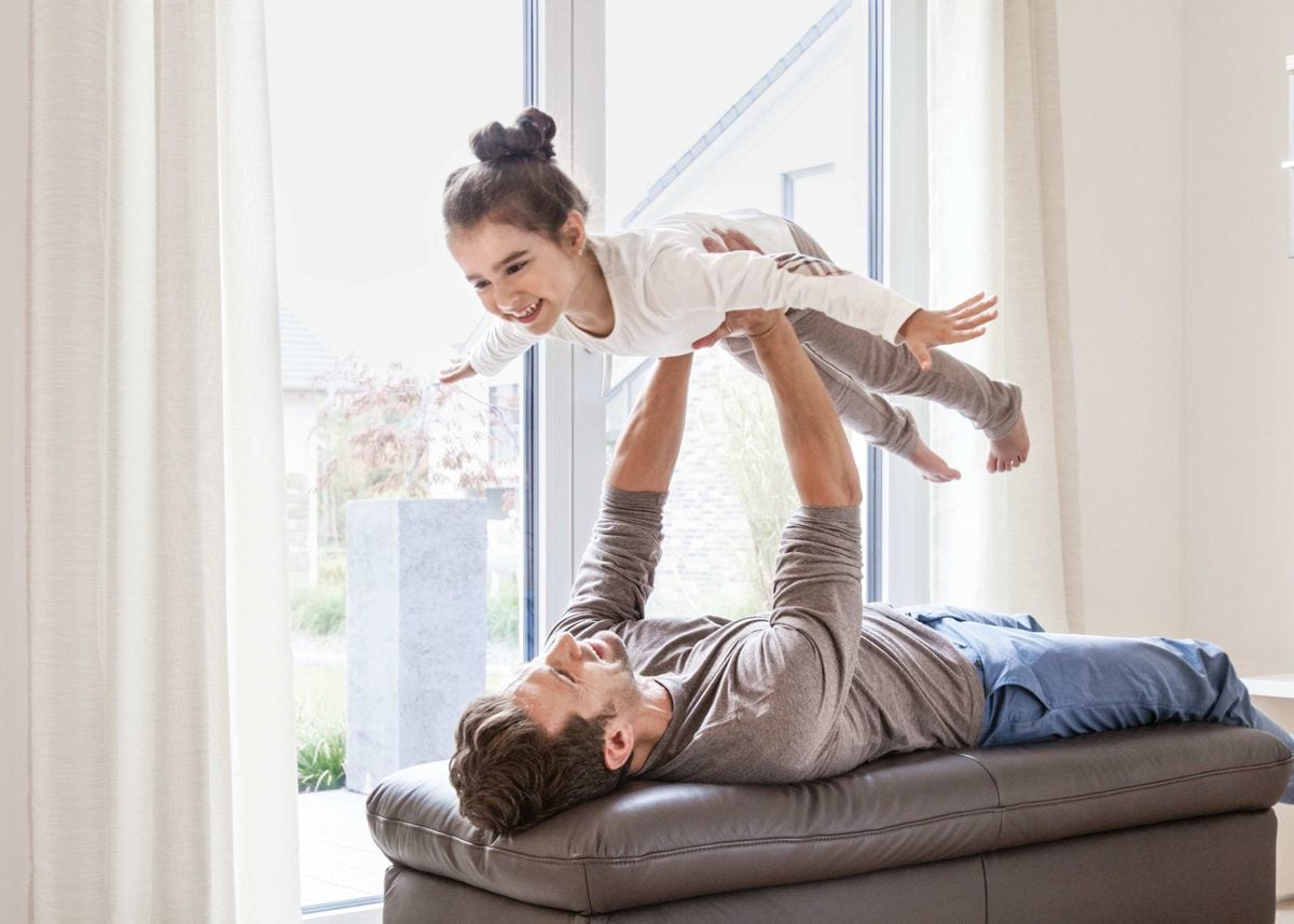 SYNEGO langai – jaukumas prasideda nuo šilumos | REHAU