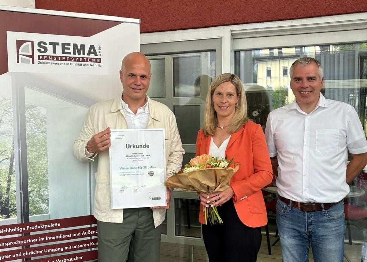 REHAU Window Solutions und STEMA GmbH Fenstersysteme | REHAU